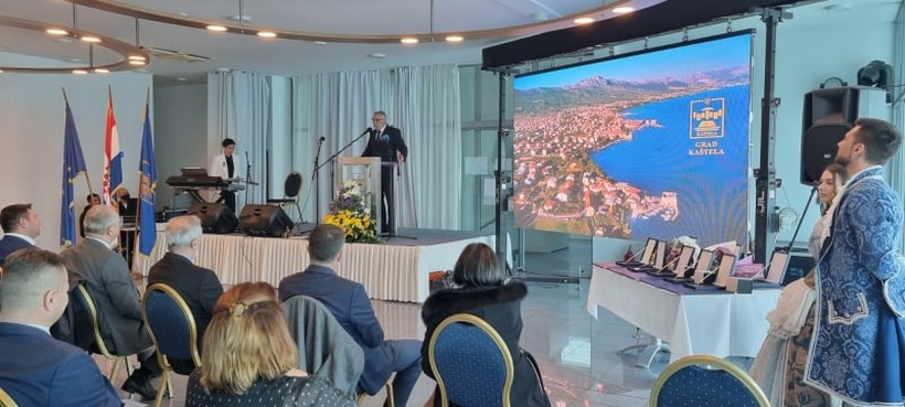 Izaslanstvo Općine Kiseljak na proslavi Dana Kaštela | OPĆINA KISELJAK